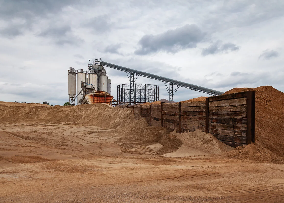 outskirts — Greenwich Peninsula