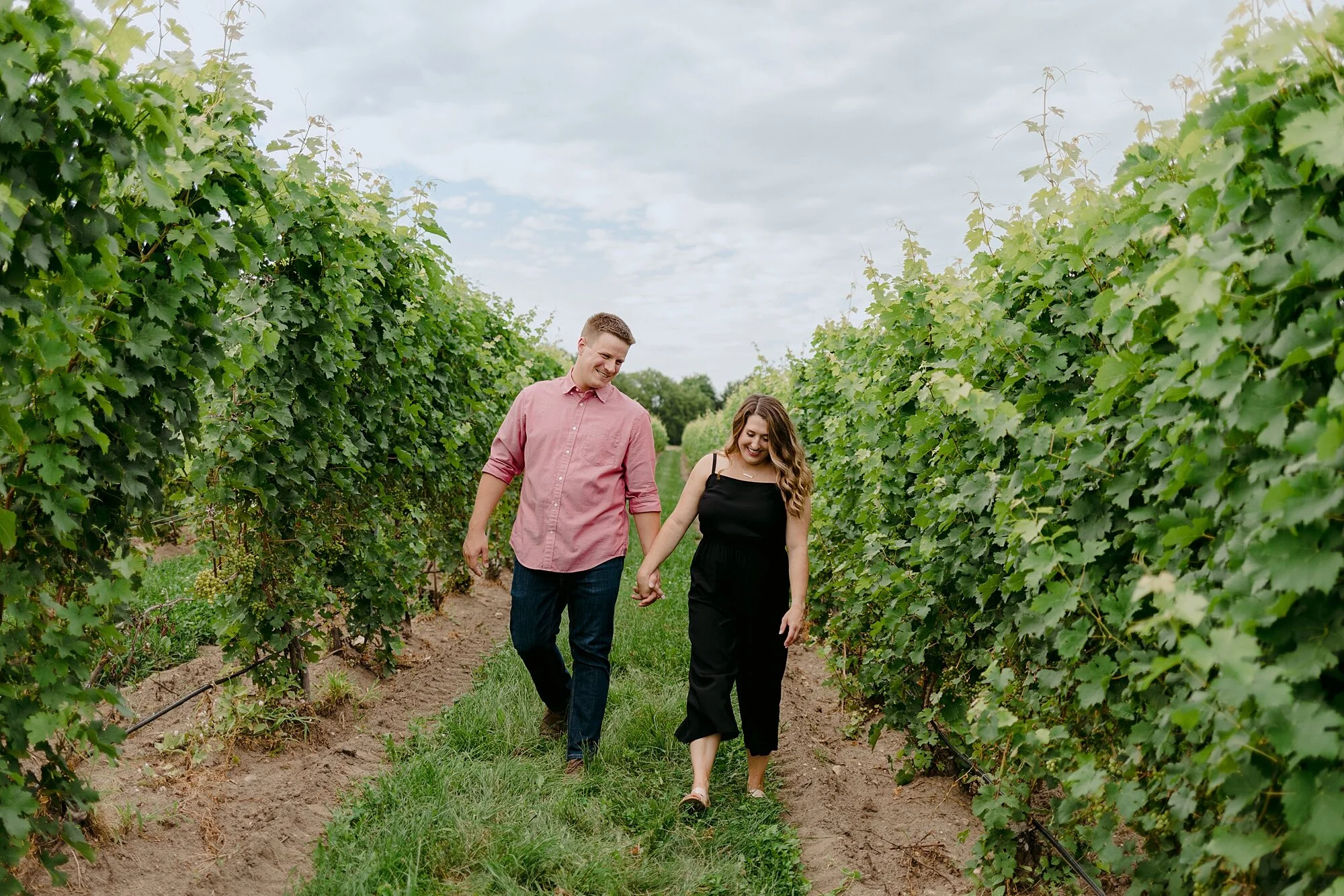 HALEY + AARON ENGAGEMENT // OLD MISSION PENINSULA ENGAGEMENT SESSION ...