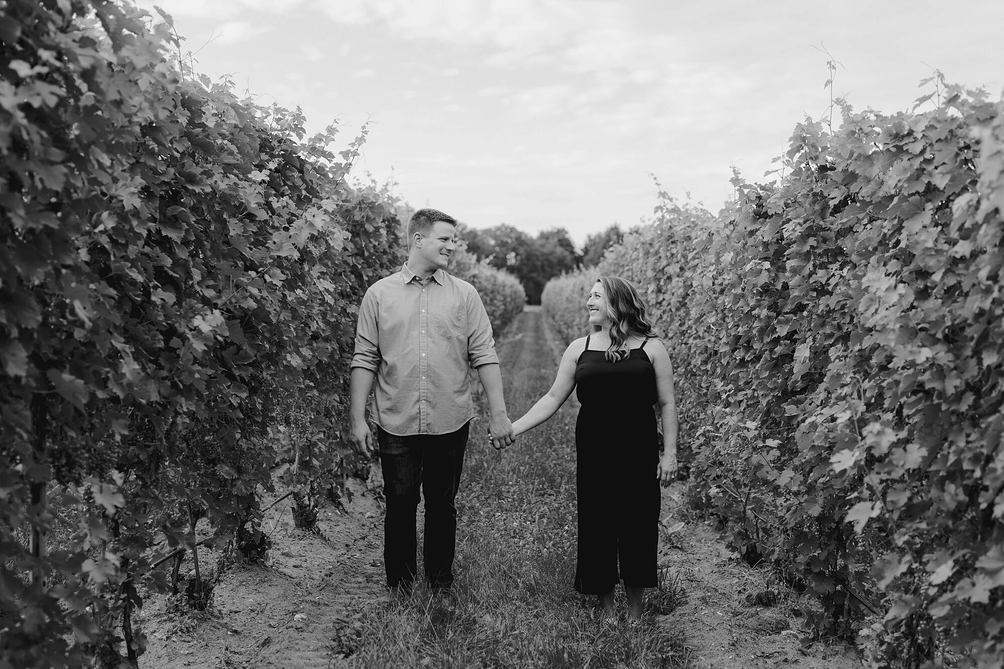 HALEY + AARON ENGAGEMENT // OLD MISSION PENINSULA ENGAGEMENT SESSION ...