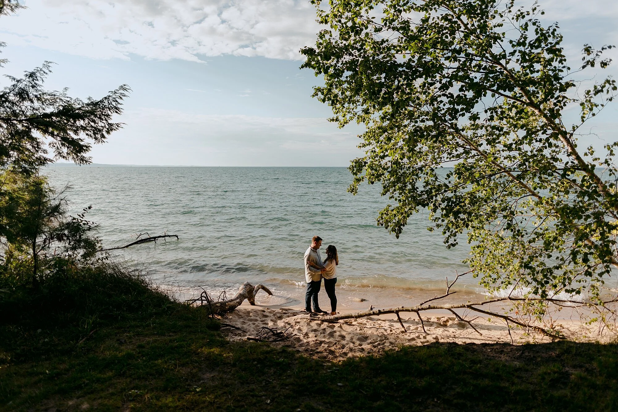 HALEY + AARON ENGAGEMENT // OLD MISSION PENINSULA ENGAGEMENT SESSION ...