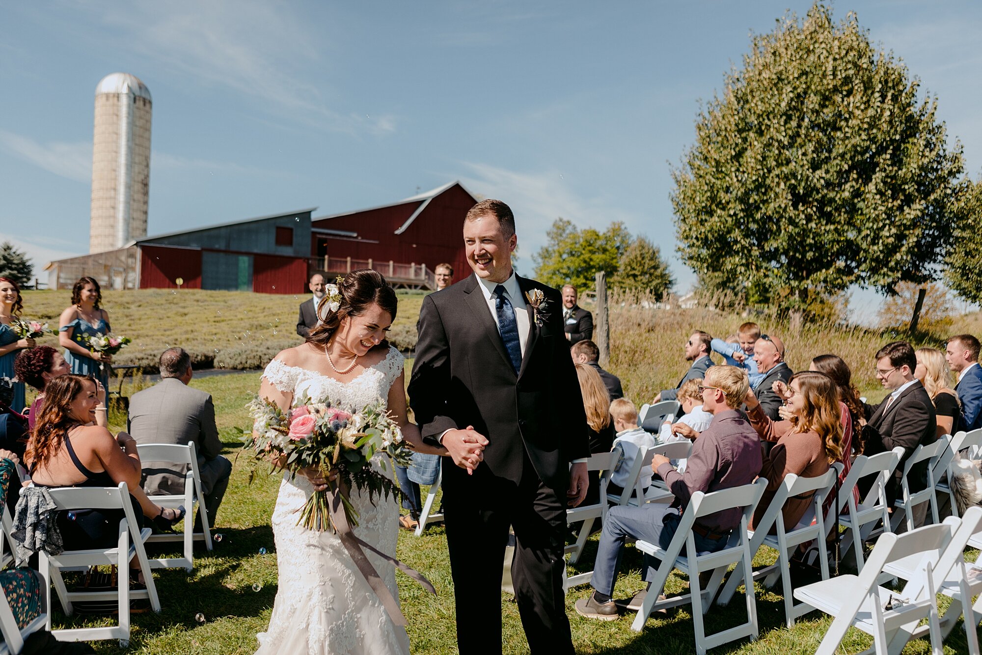 KAYLEIGH + AARON // A SMALL SEPTEMBER WEDDING AT LAVENDER HILL FARM ...