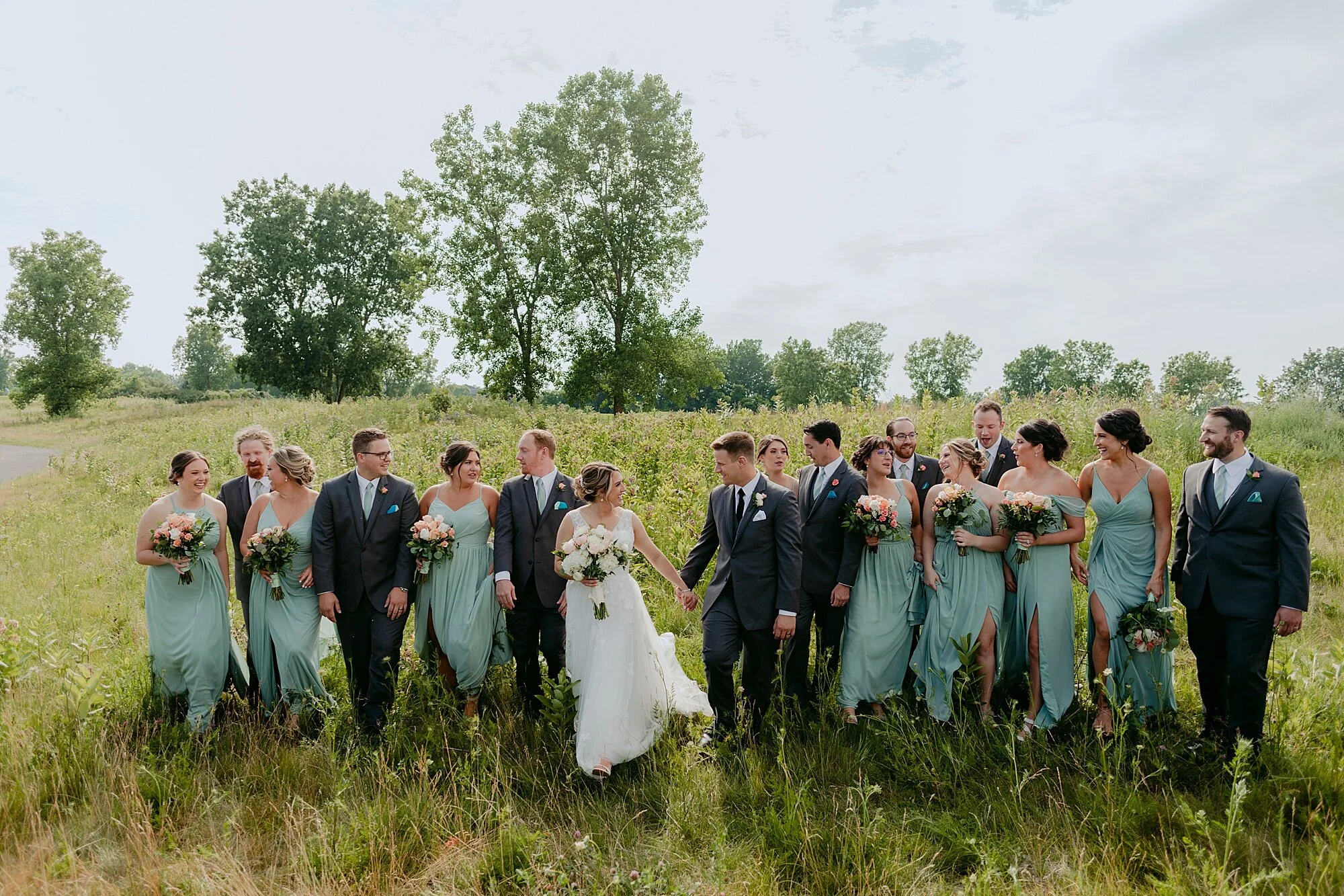 HALEY + AARON // A SUMMER WEDDING IN LAKE ORION MICHIGAN — Courtney ...