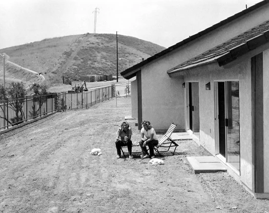 ROBERT MANN GALLERY — The Estate of Joe Deal