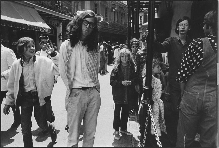 ROBERT MANN GALLERY — Mike Mandel