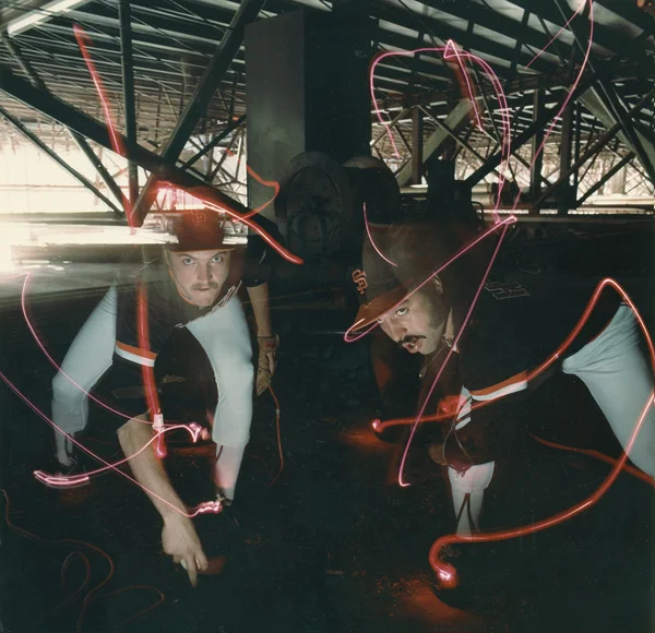 ROBERT MANN GALLERY — Mike Mandel