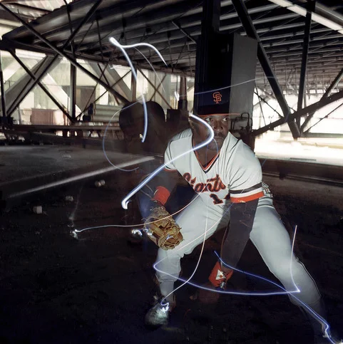 ROBERT MANN GALLERY — Mike Mandel