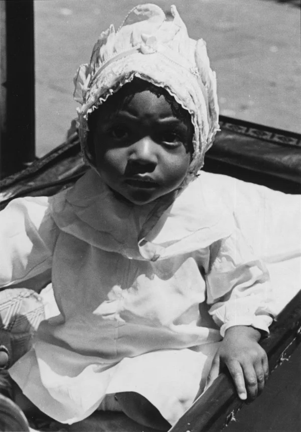 ROBERT MANN GALLERY — The Estate of Ellen Auerbach