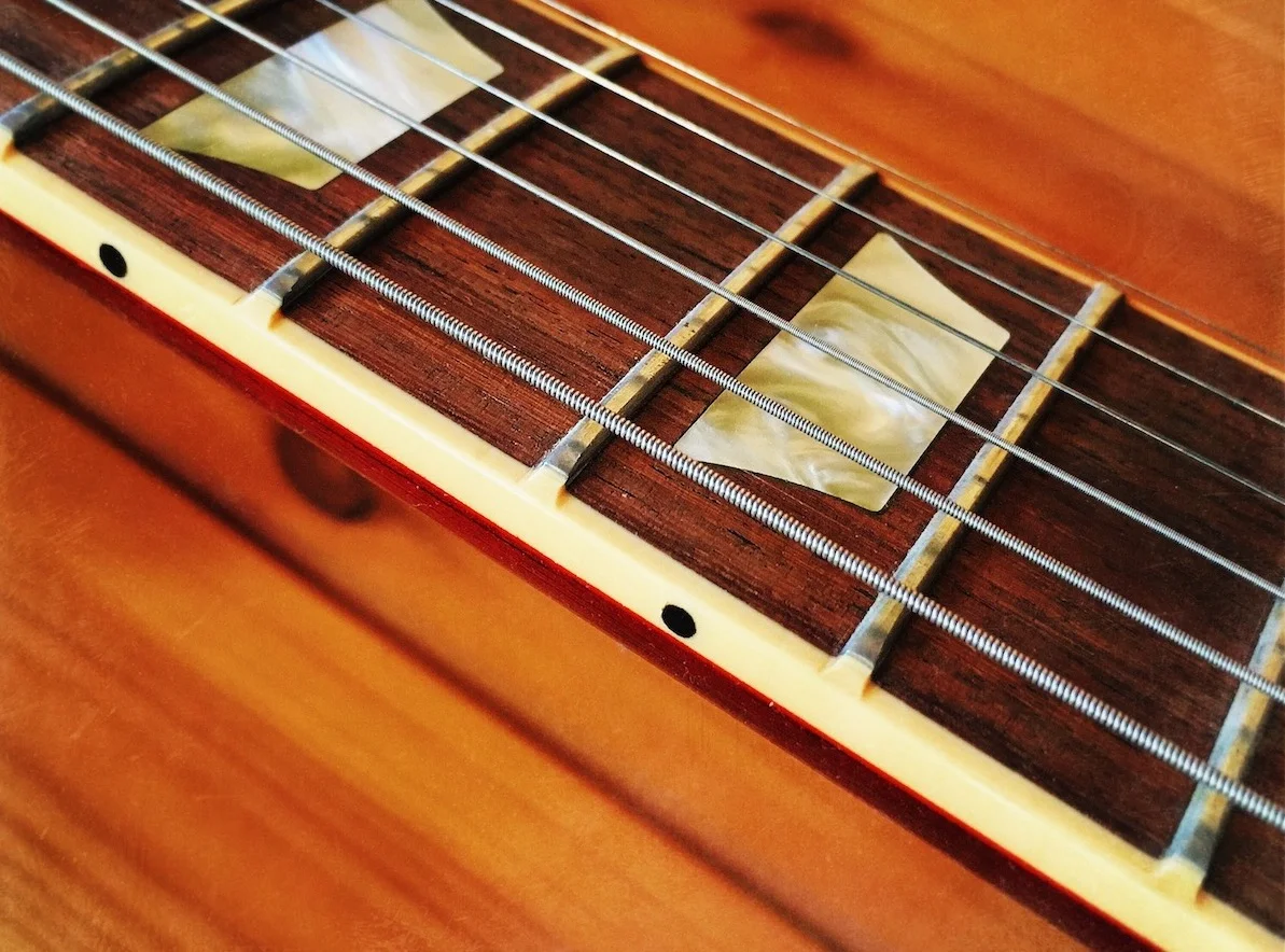 The Great Big Gibson Fret Nib Debate — Haze Guitars