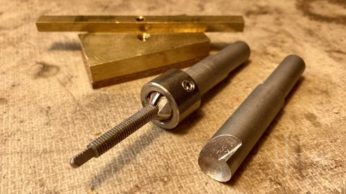 Repairing a damaged acoustic guitar bridge plate — Haze Guitars