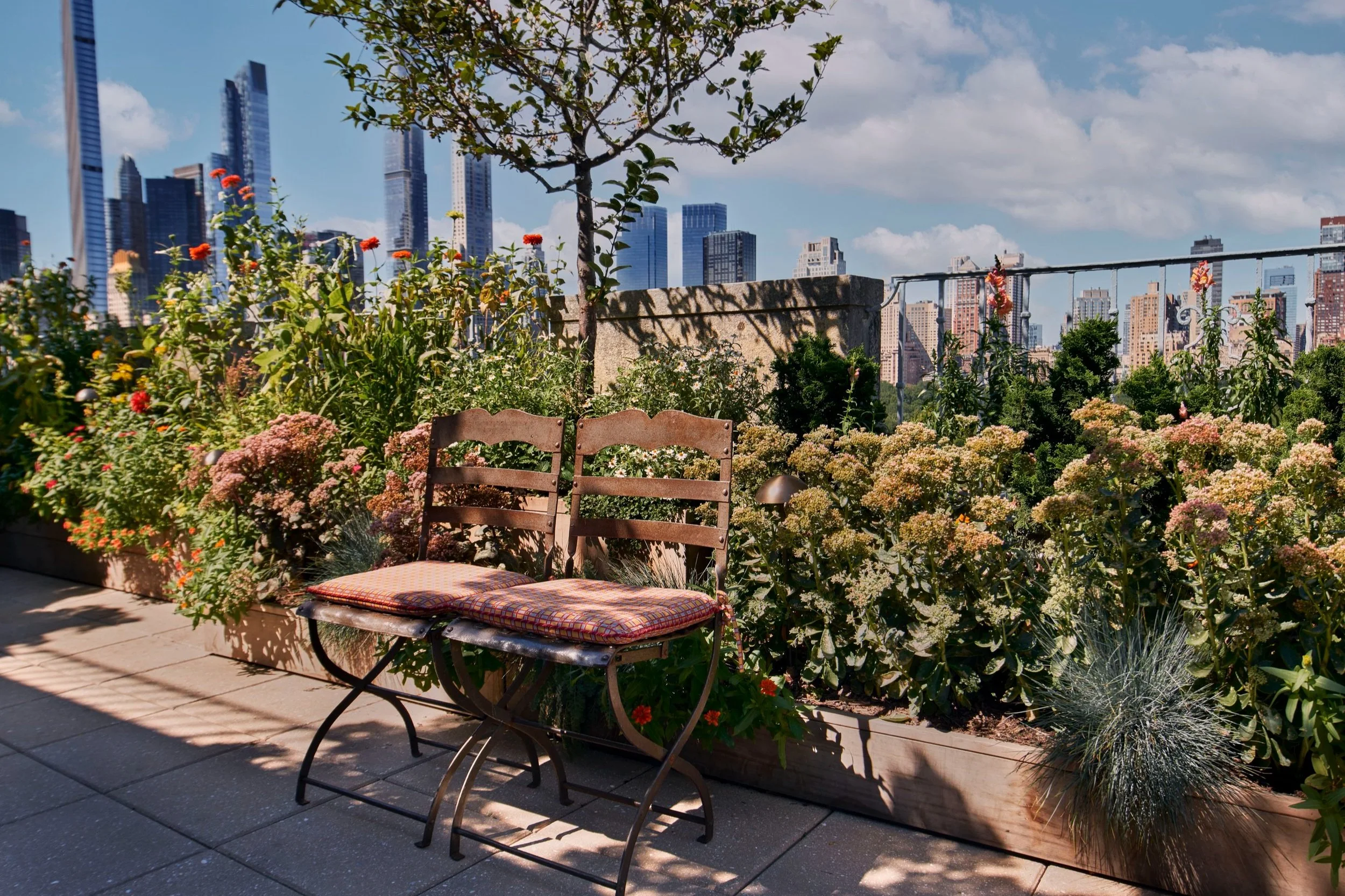 Halsted Welles Associates, Inc. — HWA : A Consortium of Garden Enthusiasts