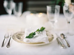 Winter Editorial Shoot at Snow Moon Ranch — Sincerely, Ginger Event ...