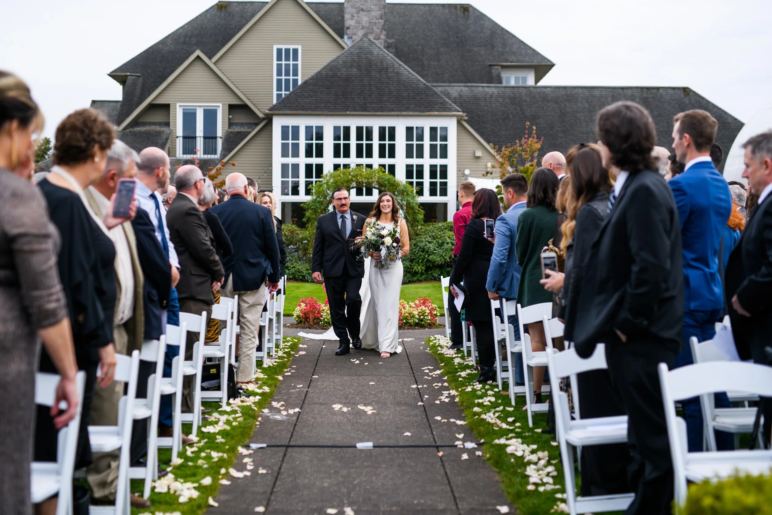 Kevin + Hannah | Oregon Golf Club Wedding Photos — Peter Mahar Photography