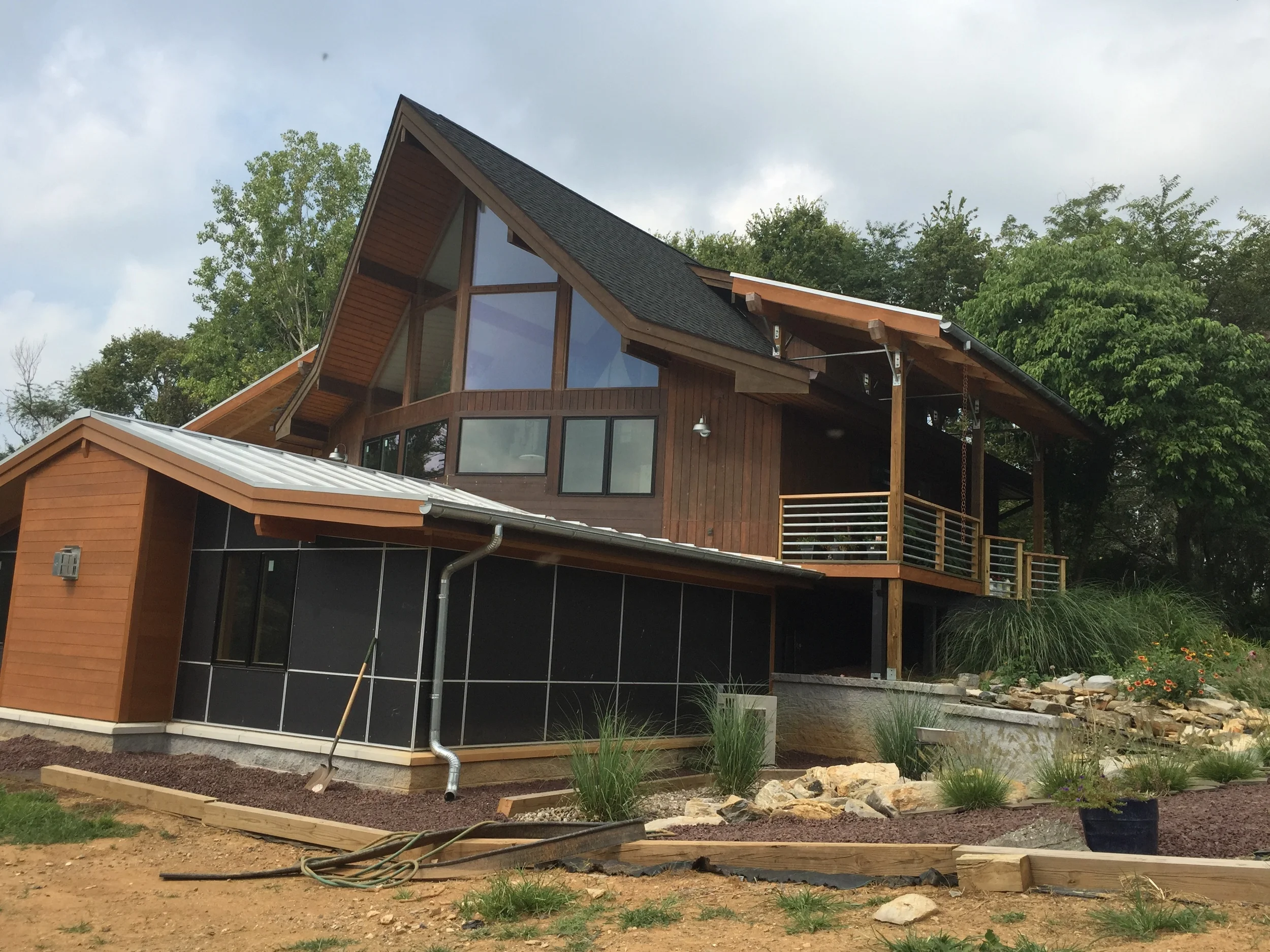 Contemporary additions to post-and-beam prow home — Fine Line Home ...