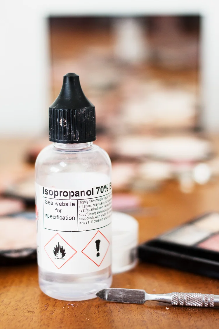 I Destroyed My Makeup for Fun — Alice Red
