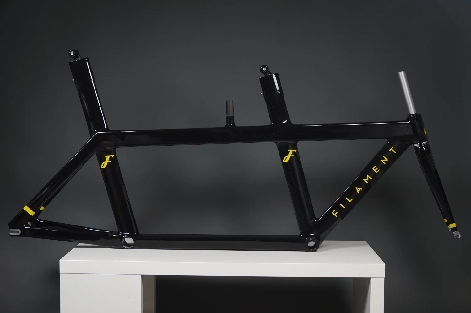 Custom carbon track tandems — Filament Bikes - Custom carbon fibre ...