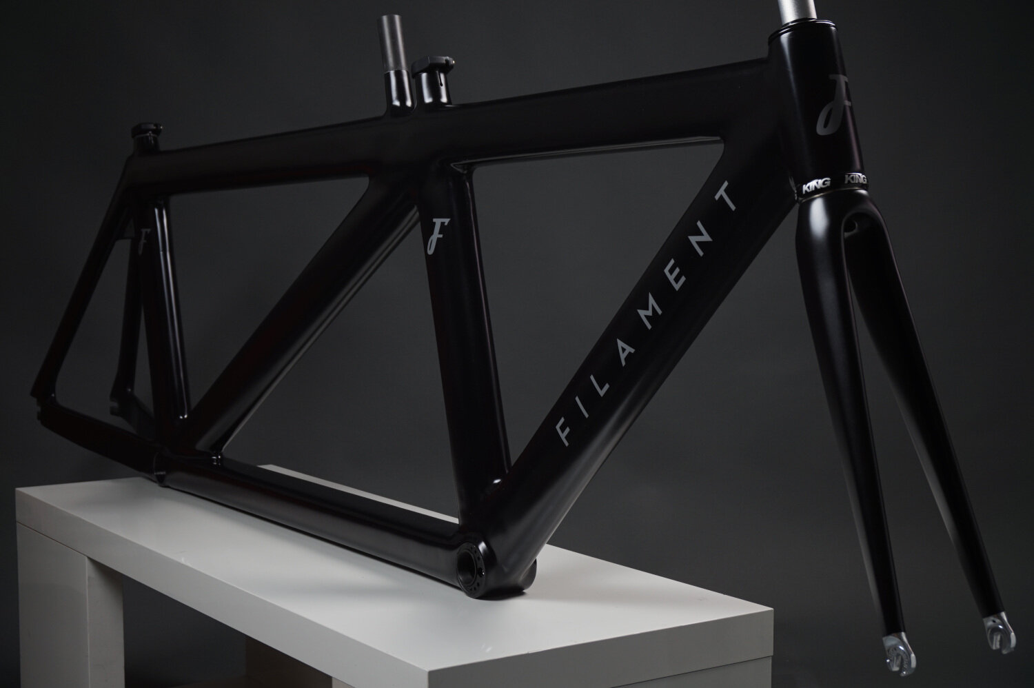 Custom carbon track tandems — Filament Bikes - Custom carbon fibre ...