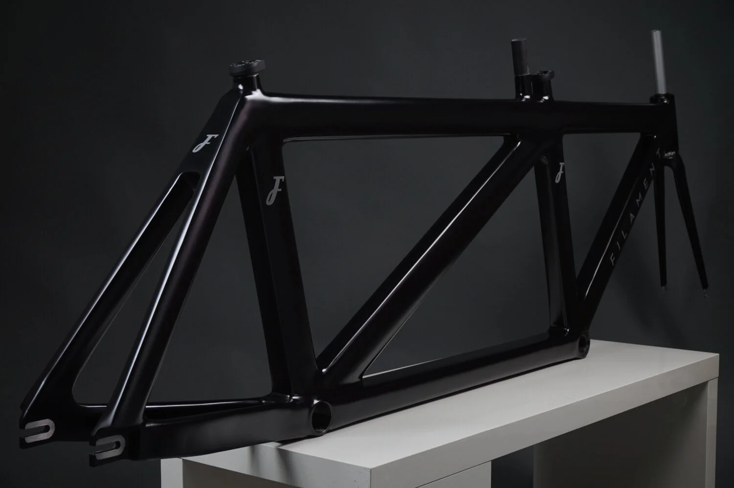 Custom carbon track tandems — Filament Bikes - Custom carbon fibre ...