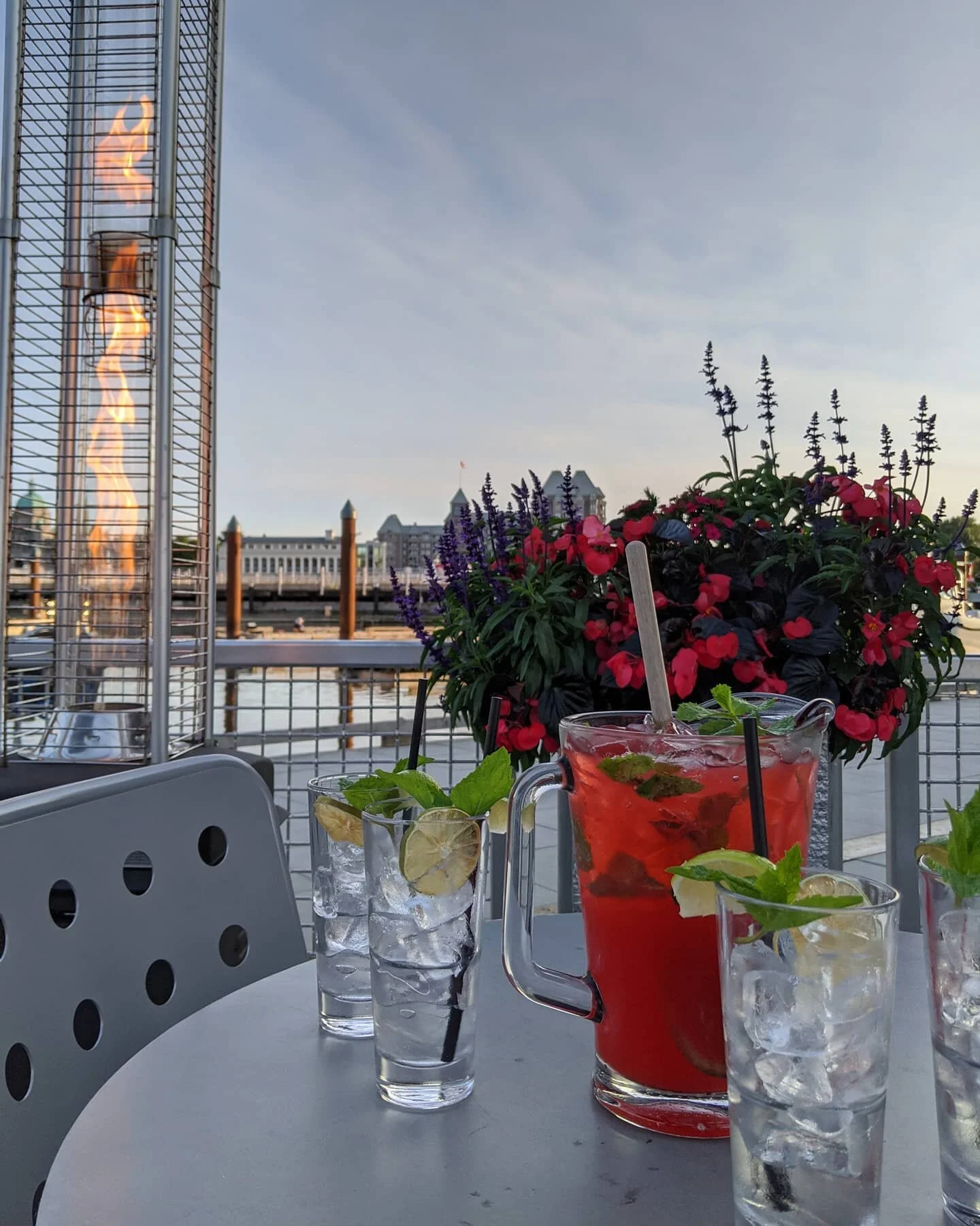 The Flying Otter - Victoria, BC