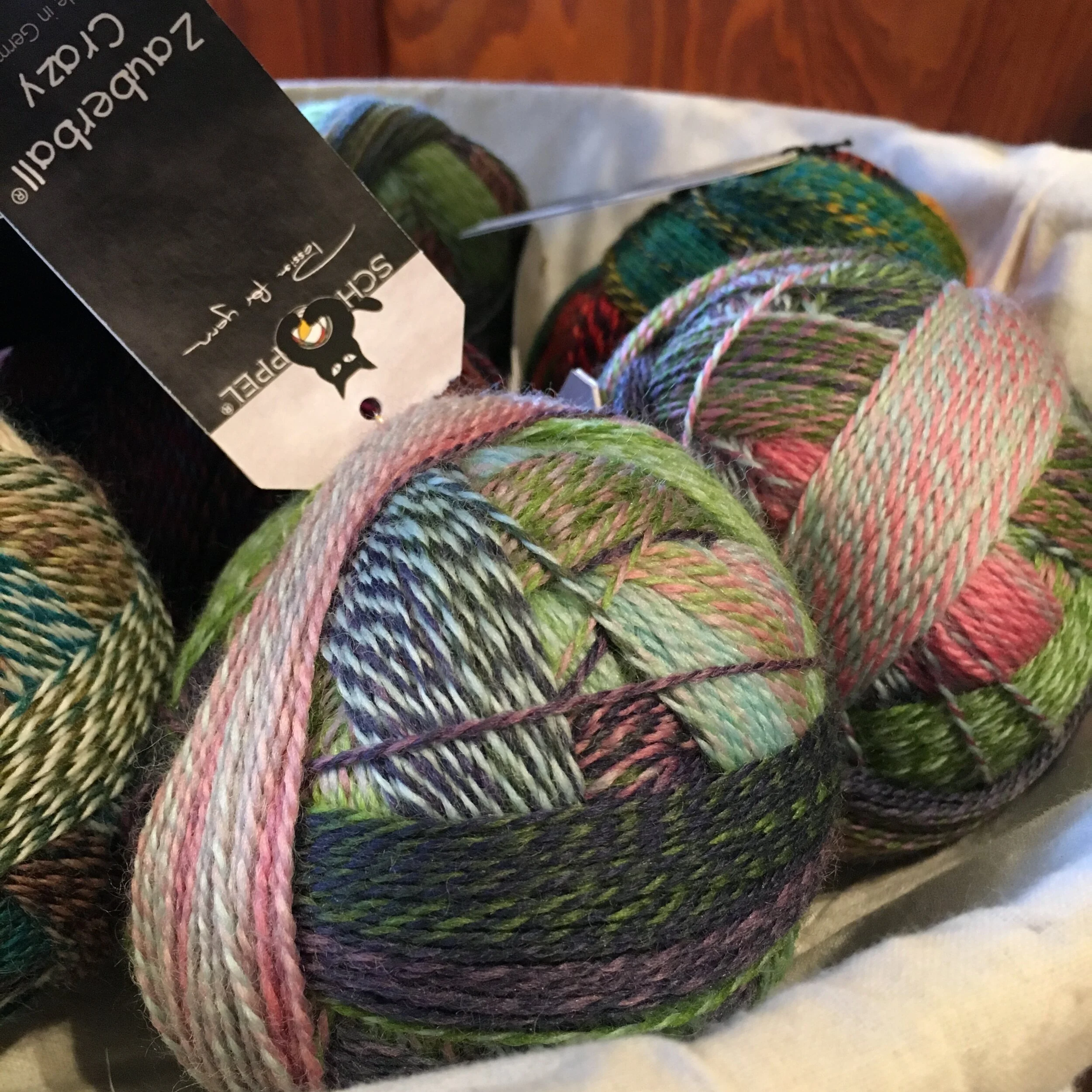 Yarn Shop for knitters, crocheters and weavers. Tools, yarns ...