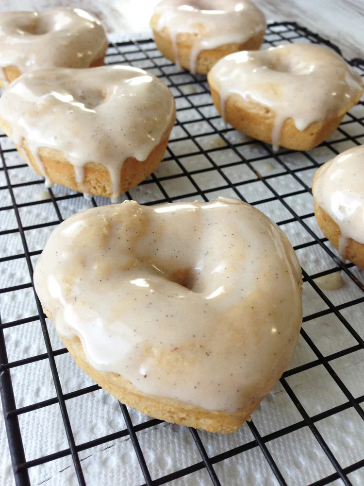 Skinny Vanilla Bean Donuts — The Skinny Fork
