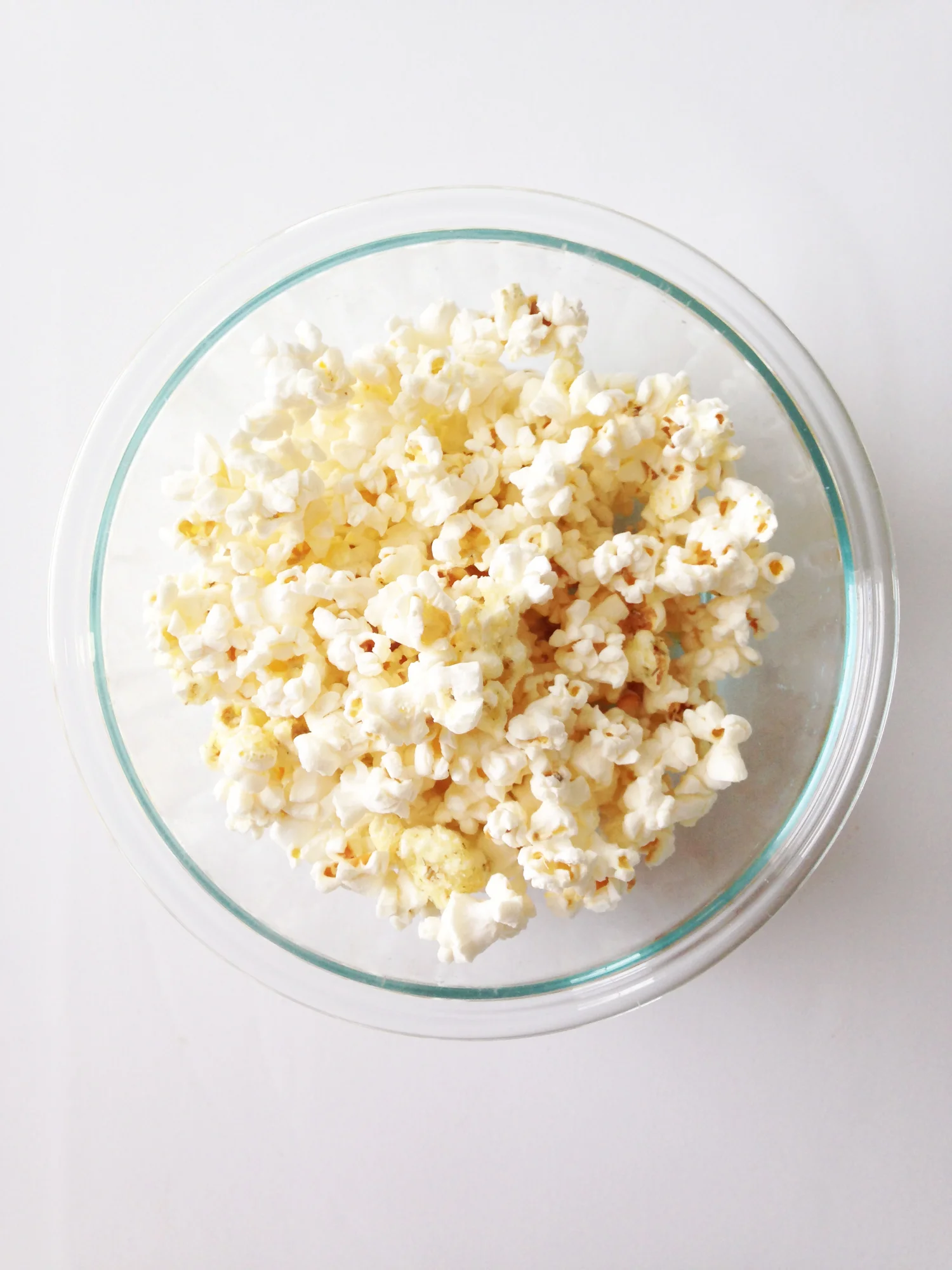 Healthy Brown Bag Popcorn (Garlic Parmesan) — The Skinny Fork