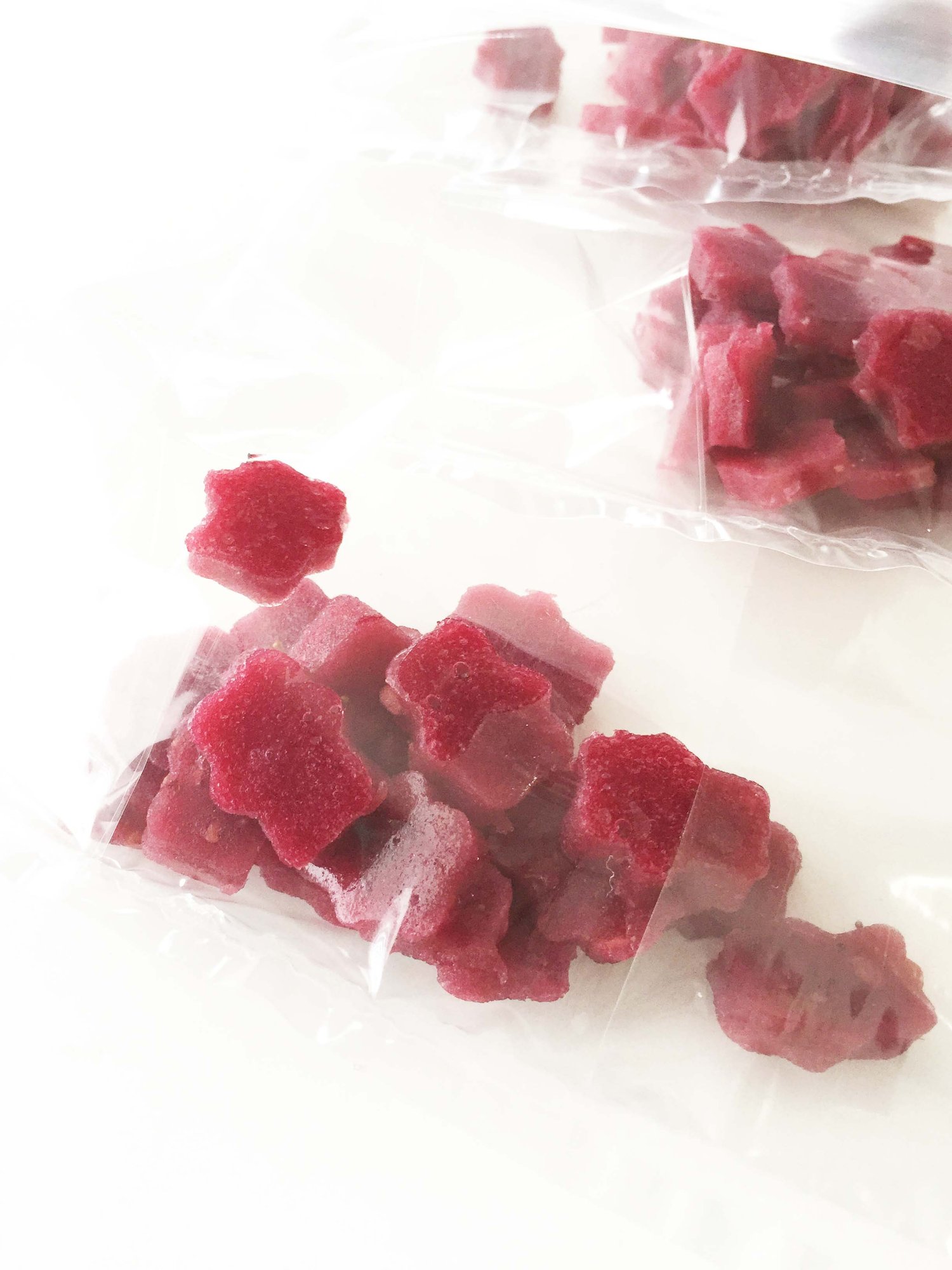 Healthy Mixed Berry Gummy Bears — The Skinny Fork