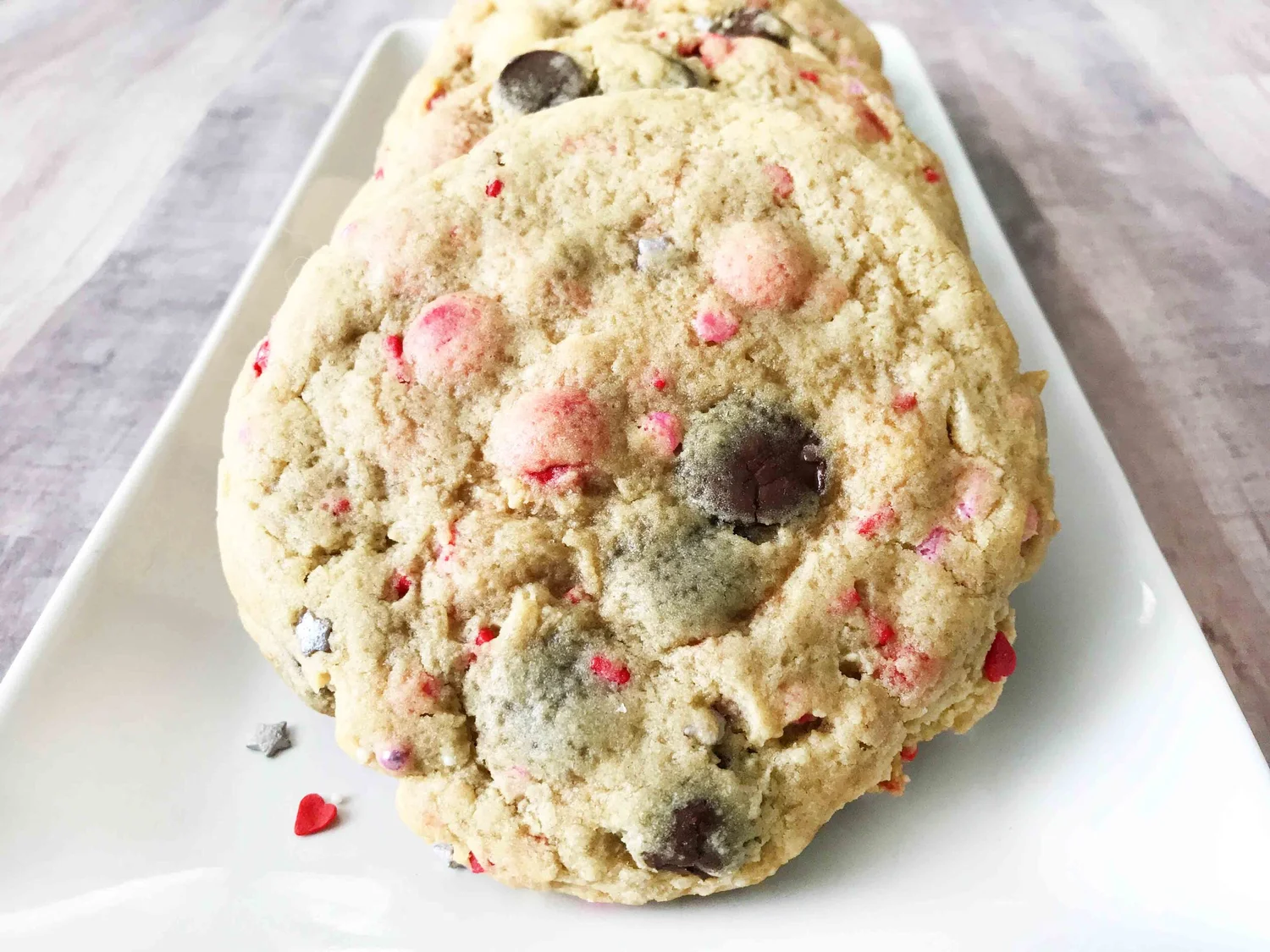 Giant Valentine Cookies — The Skinny Fork