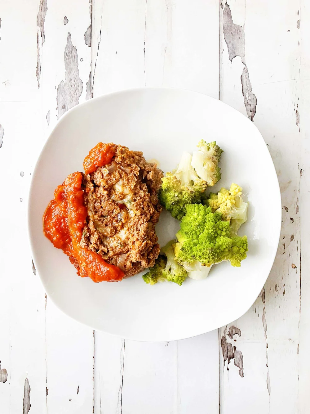 Mozzarella & Basil Stuffed Meatloaf — The Skinny Fork