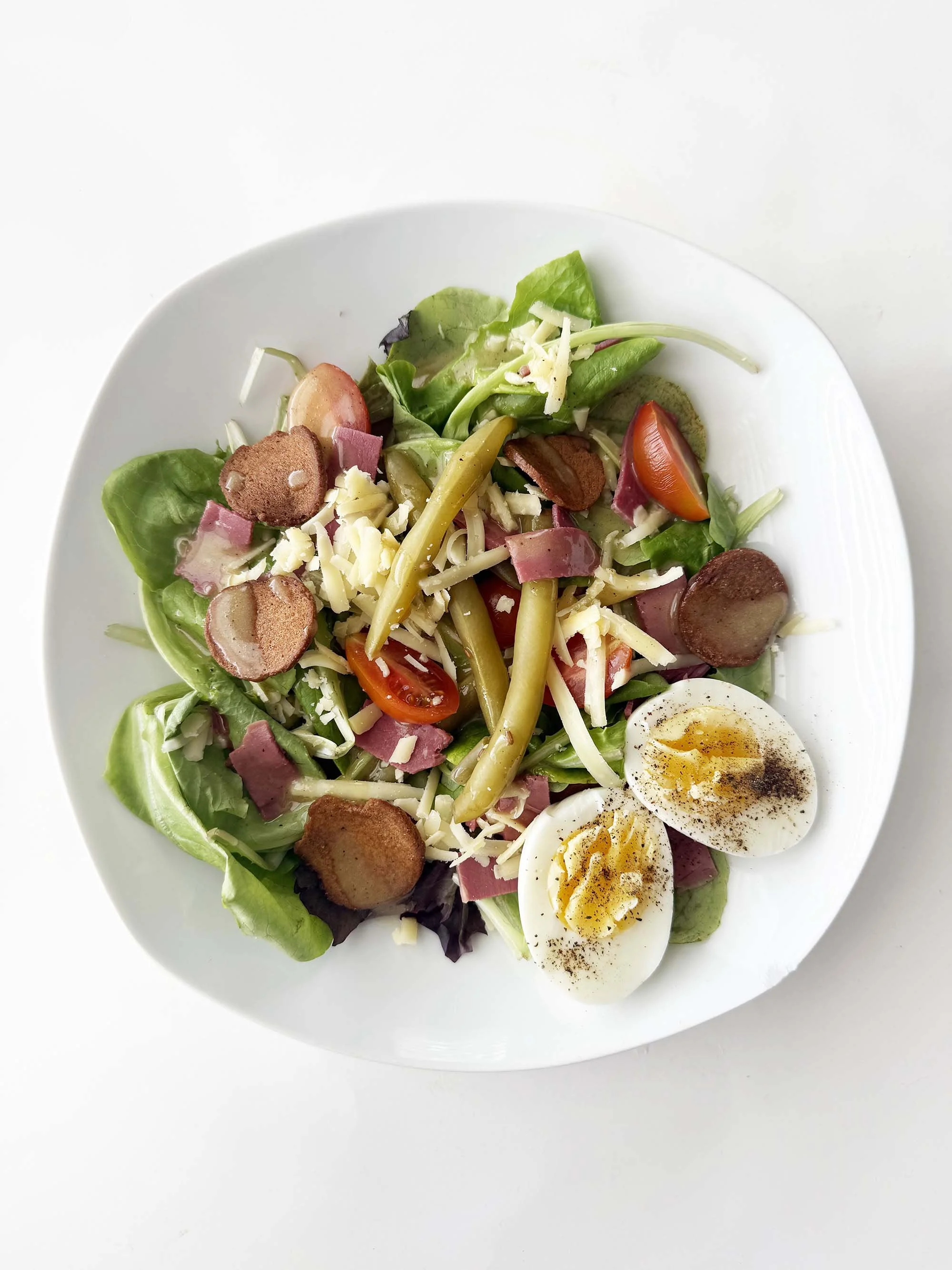 Irish Pub Salad — The Skinny Fork