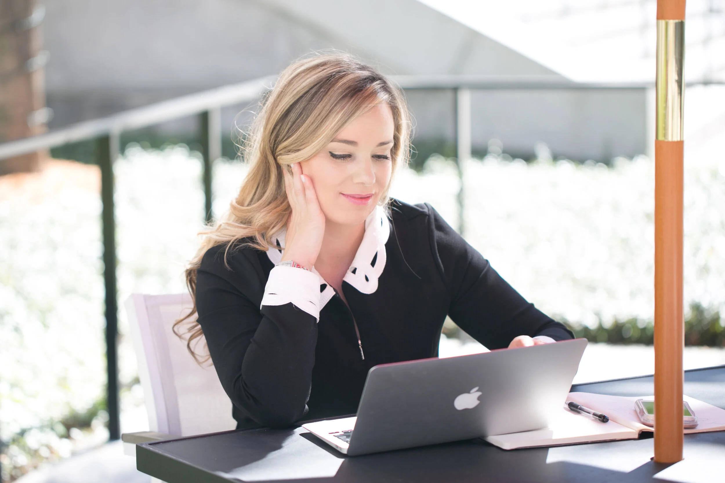 Tampa Corporate Headshot Photography | Carrie Wildes Photography