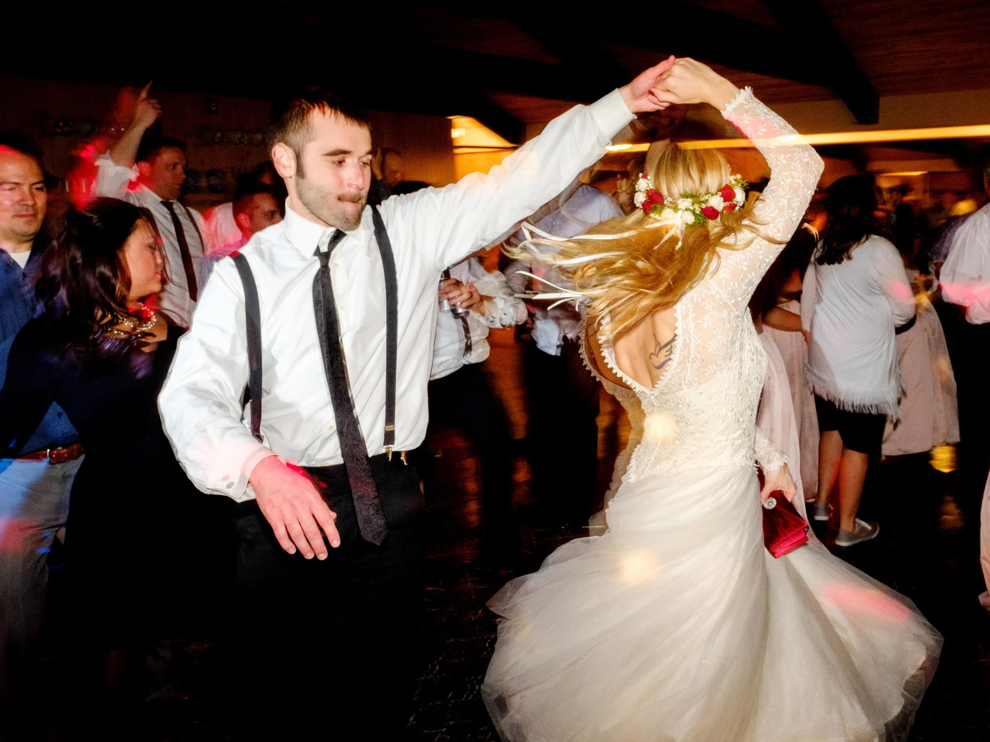 Cragun's Resort Winter BOHO Wedding \\ Sarah + Brandon — Tim Larsen ...