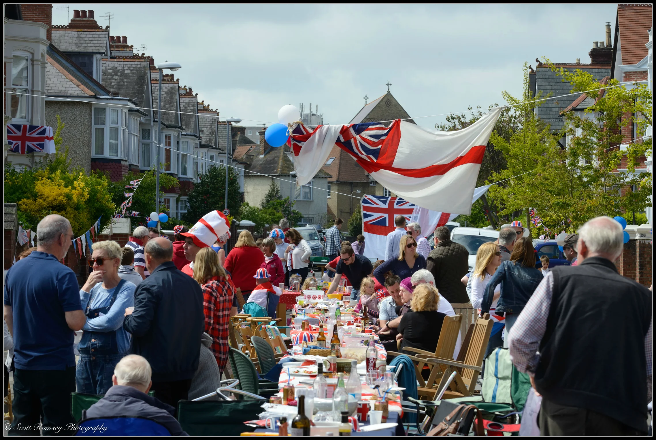 VE Day 70th Anniversary - Residents In Southsea Portsmouth Recreate A ...