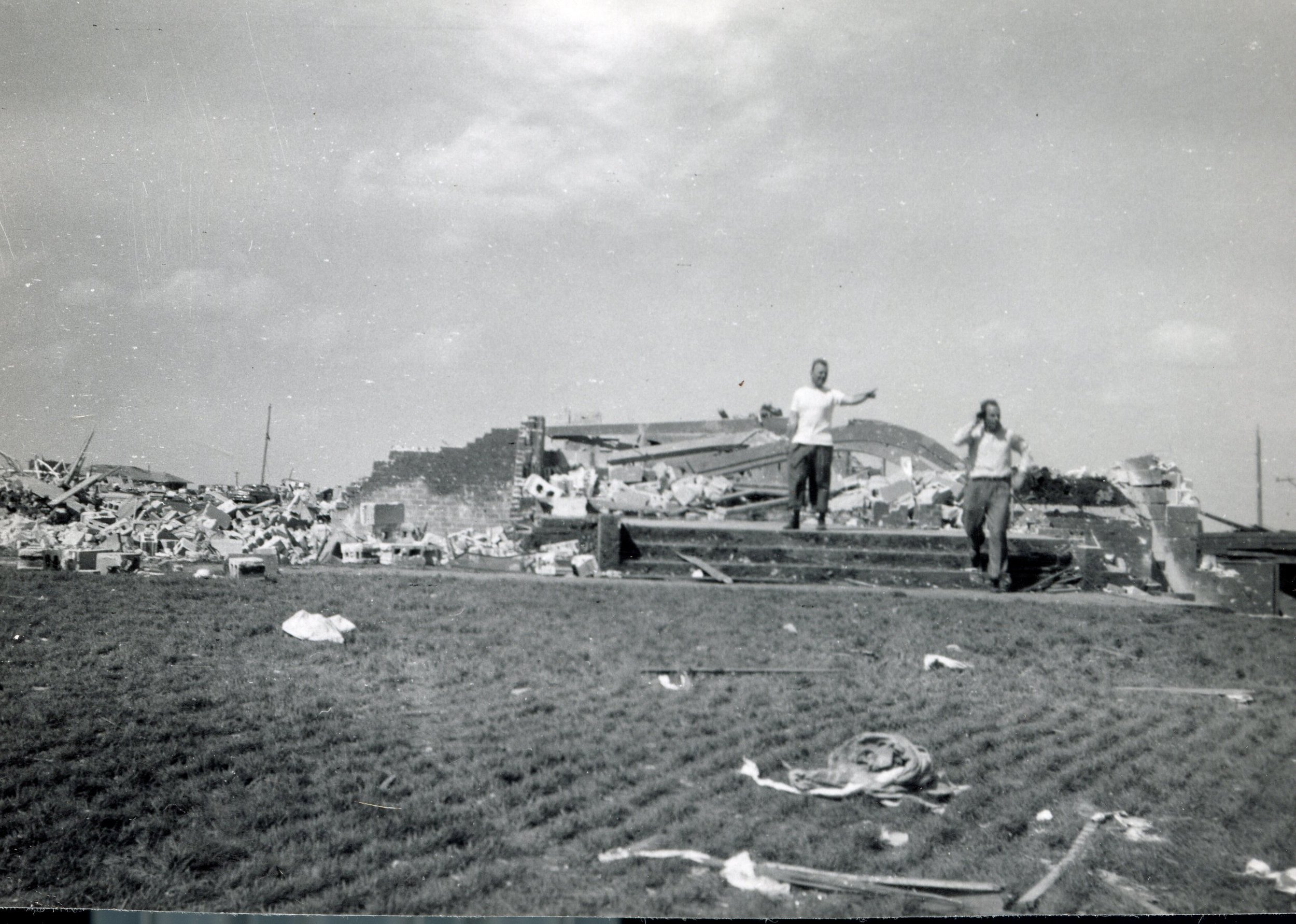 CAUGHT IN THE PATH, THE RUSKIN HEIGHTS TORNADO — JCHS