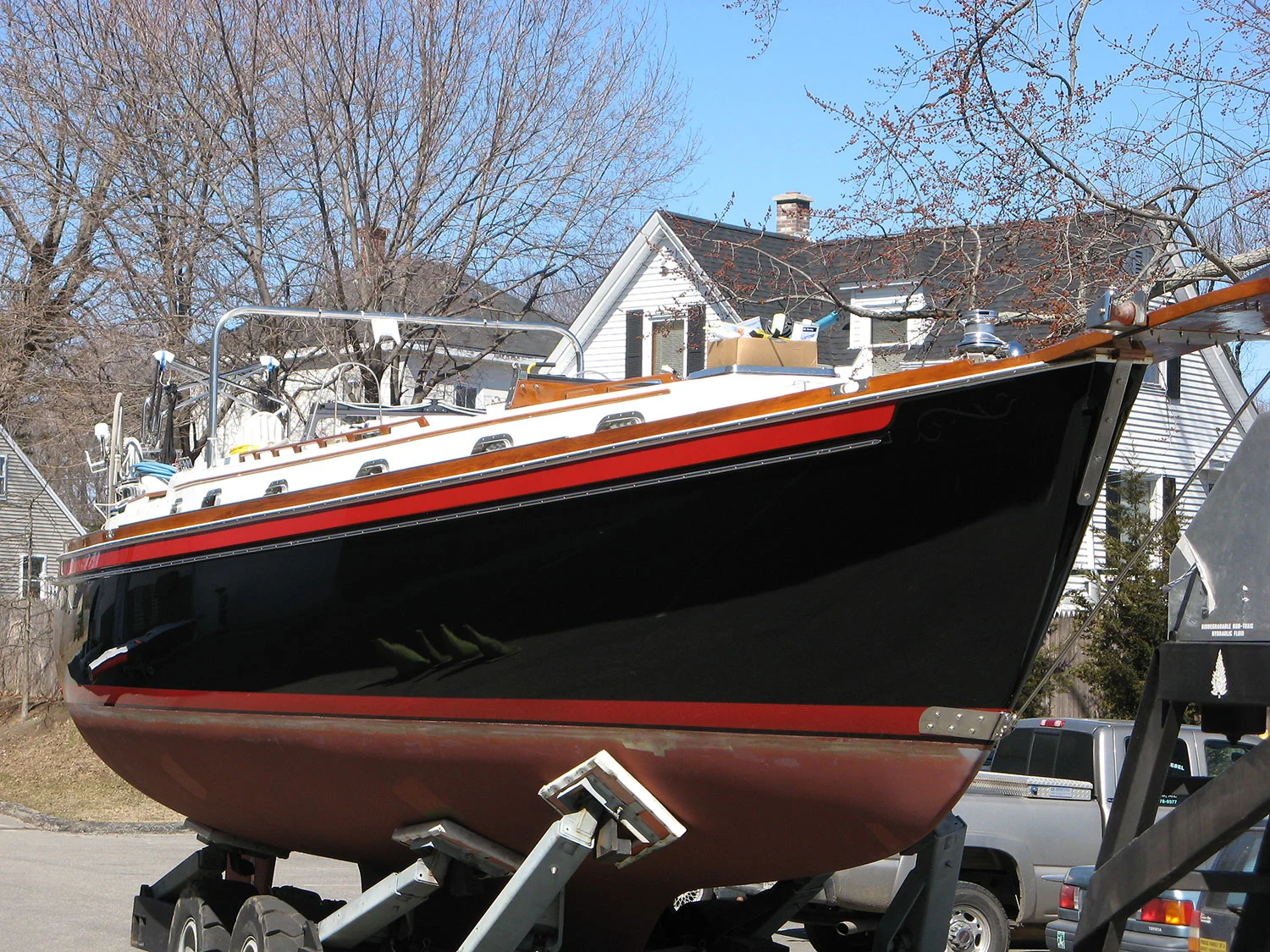 Service — Maine Yacht Center