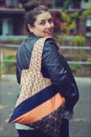 Indie Project Bag Pattern & an Art Gallery Fabrics Giveaway! — VERY SHANNON
