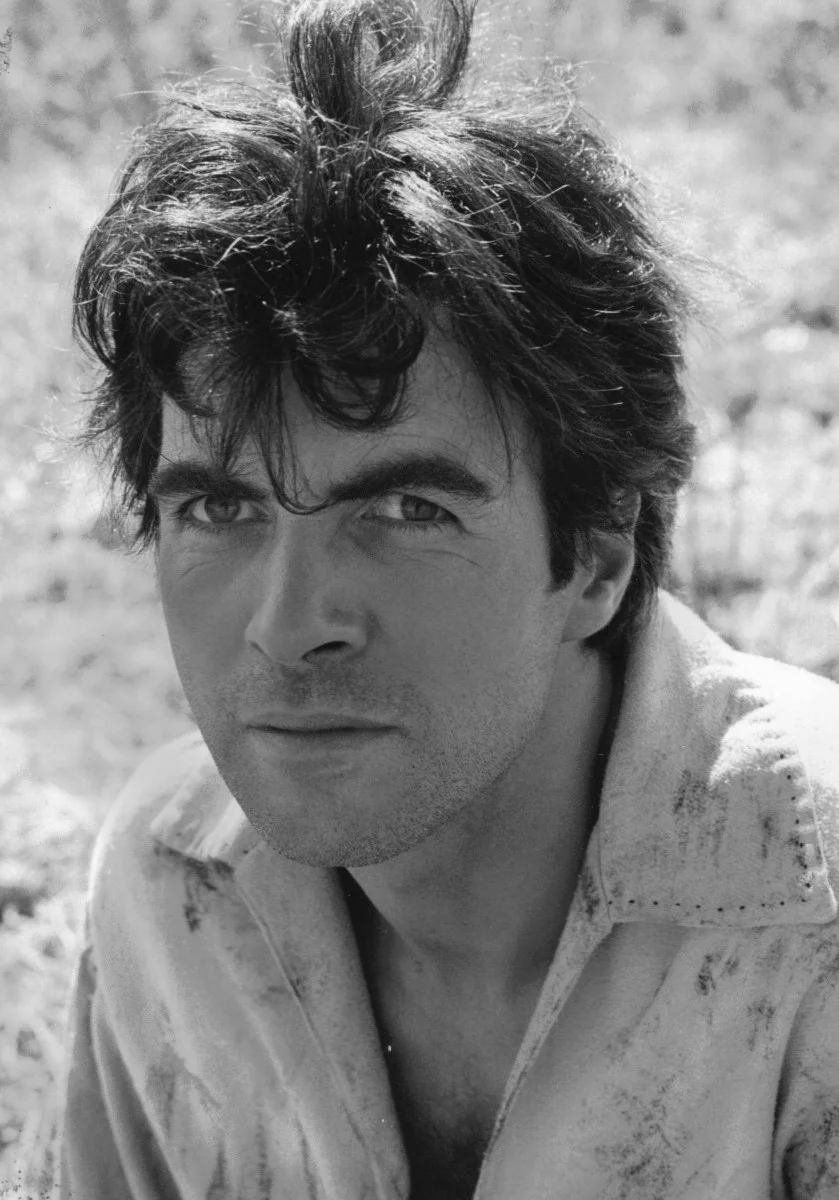 Ill Met By Moonlight — John Cairney