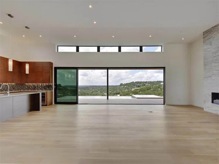 501 Redbud — Designer >>---> Austin, TX