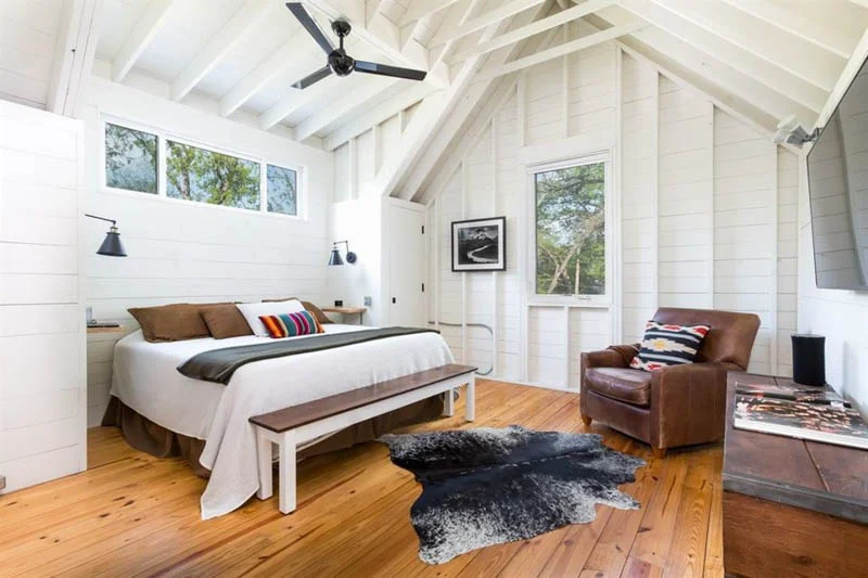 907 Mansell — Designer >>---> Austin, TX