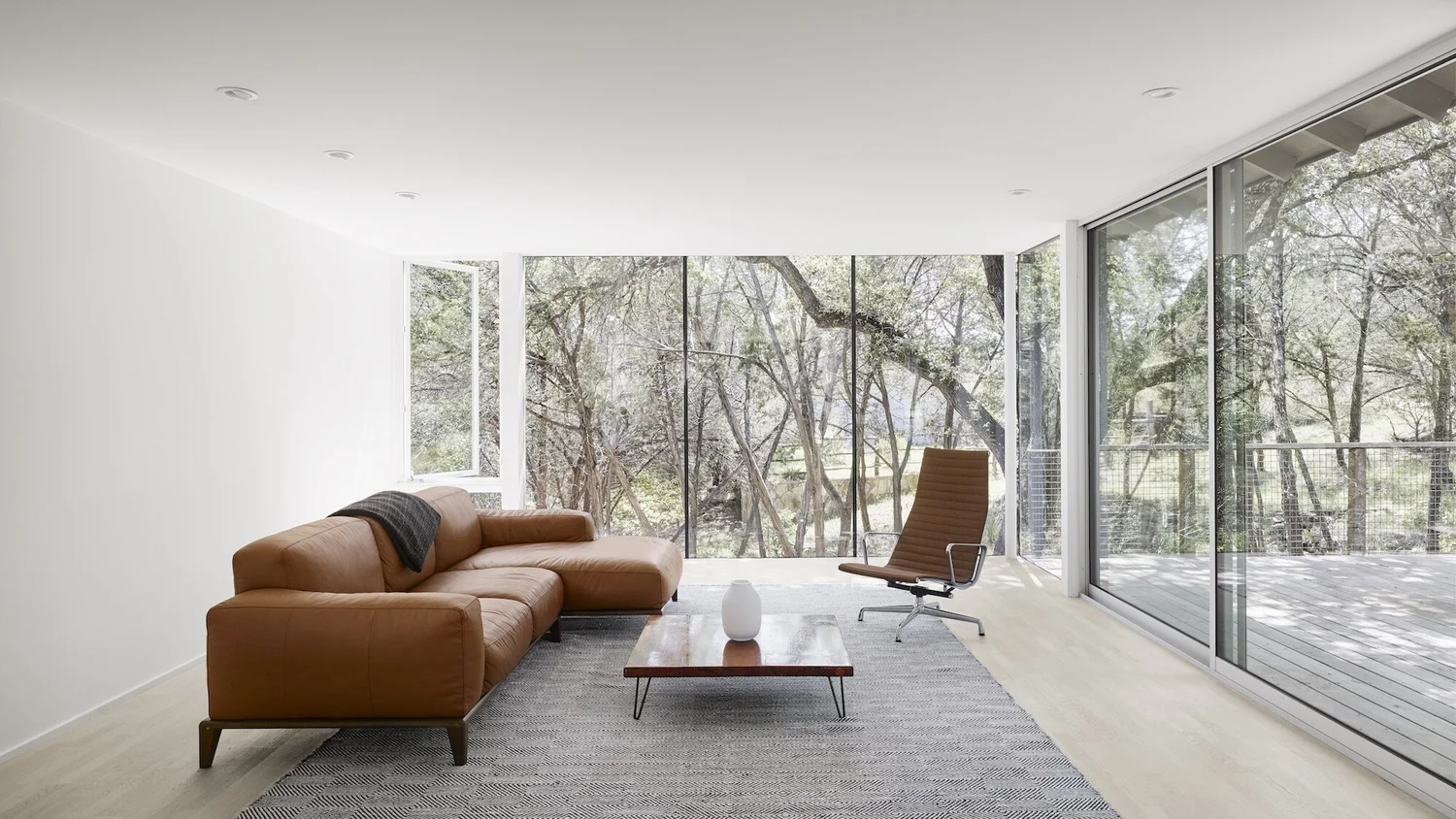For sale: Shibui House by Nick Deaver — Designer >>---> Austin, TX