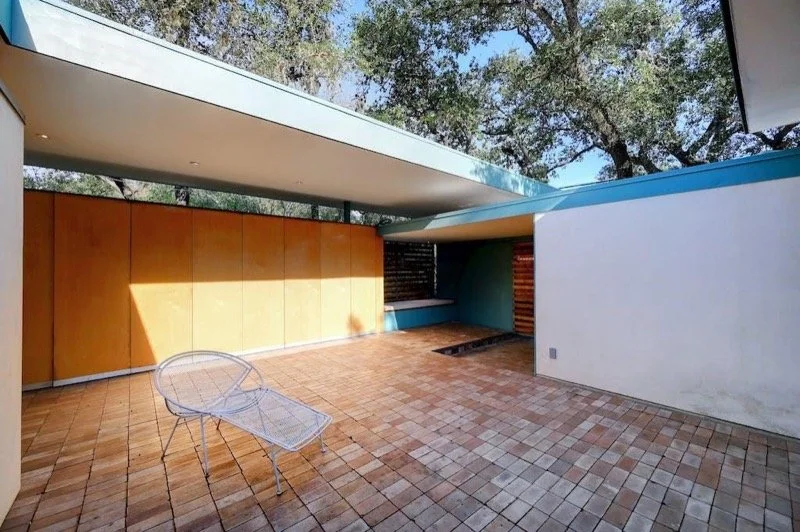 2300 Rundell : AD Stenger — Designer >>---> Austin, TX