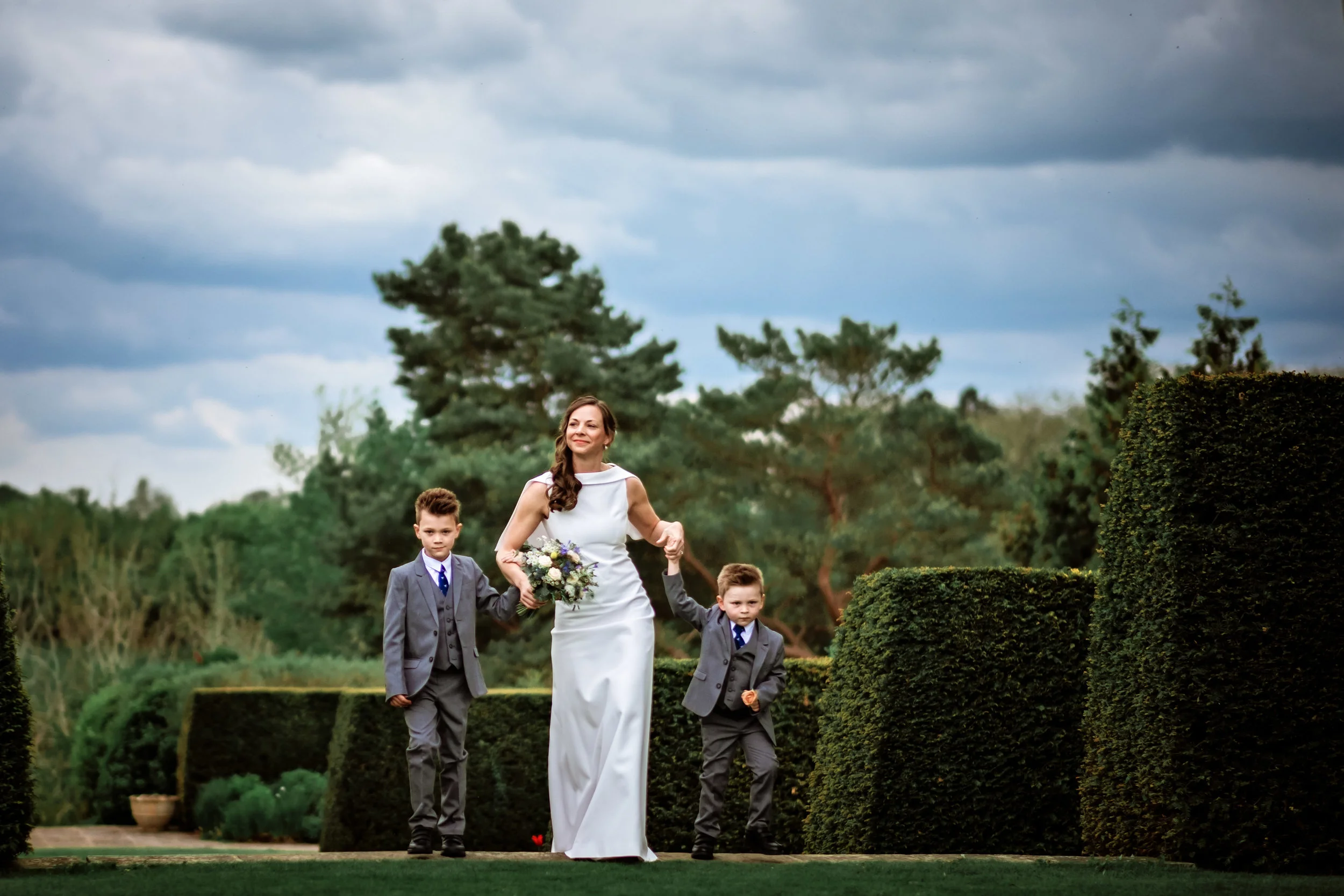 Whatley Manor weddings with Chantelle and Mark — Wiltshire Wedding ...