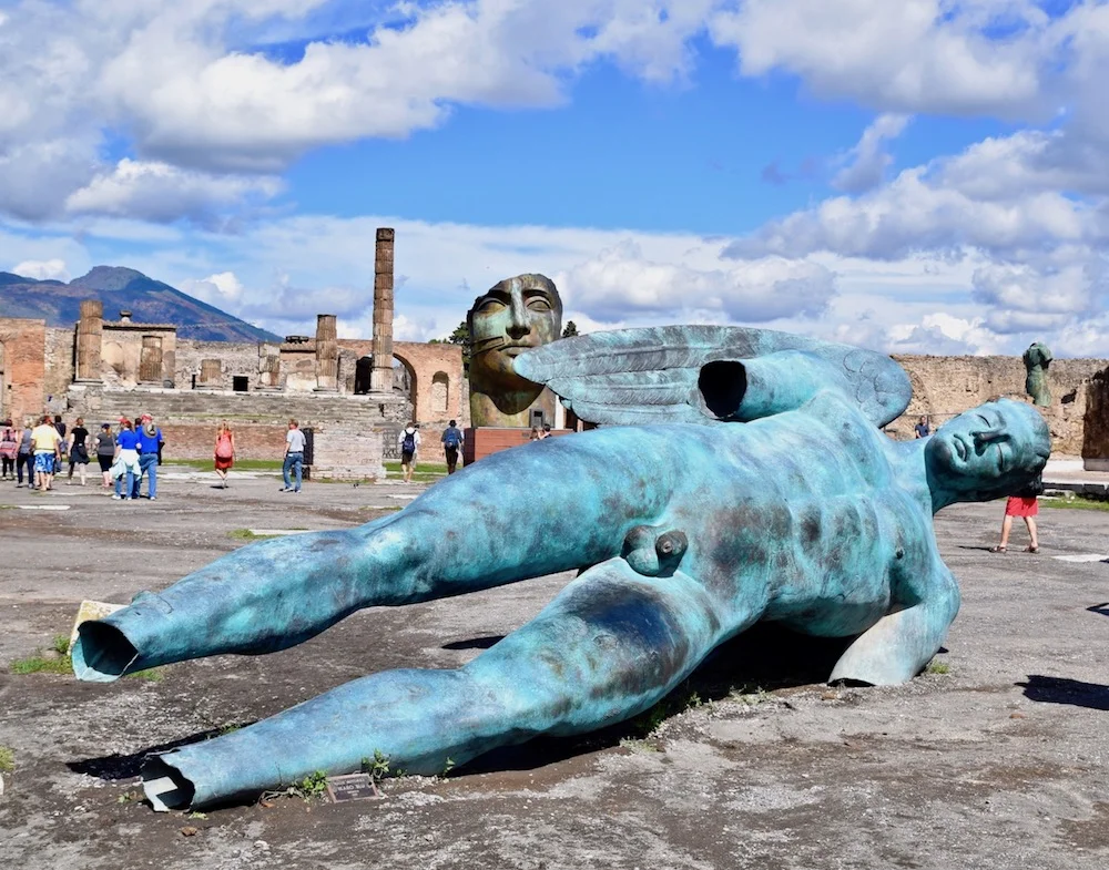 Exploring the Ruins of Pompeii Italy — Tasting Page