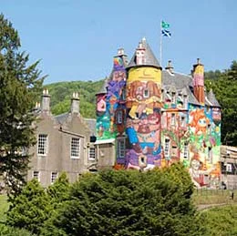 Completely Graffitied Scottish Castle — The World of Kitsch