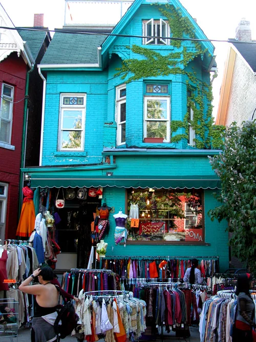 Blue Houses — The World of Kitsch