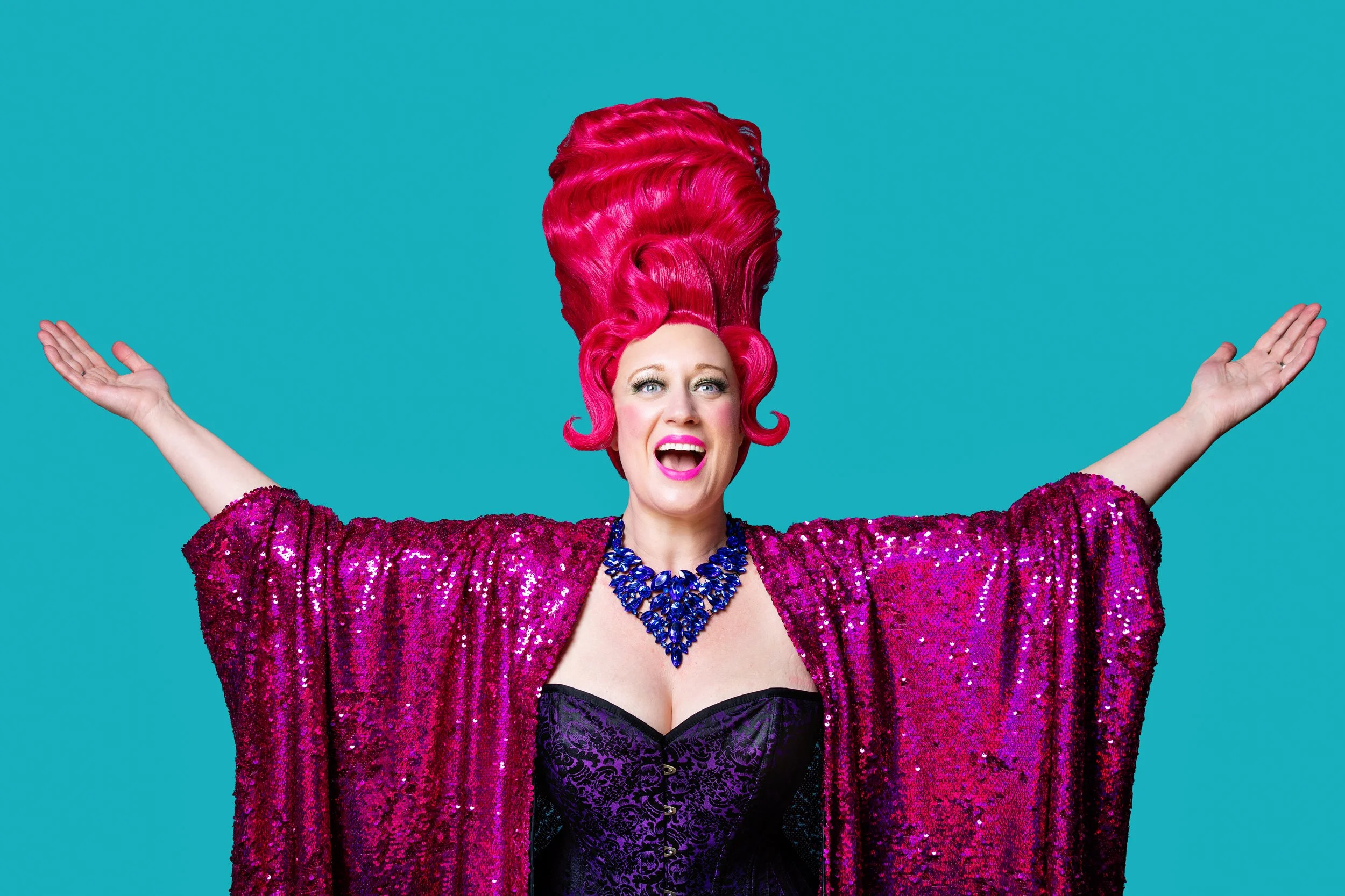 Madame Chandelier - Past Shows — Delea Shand