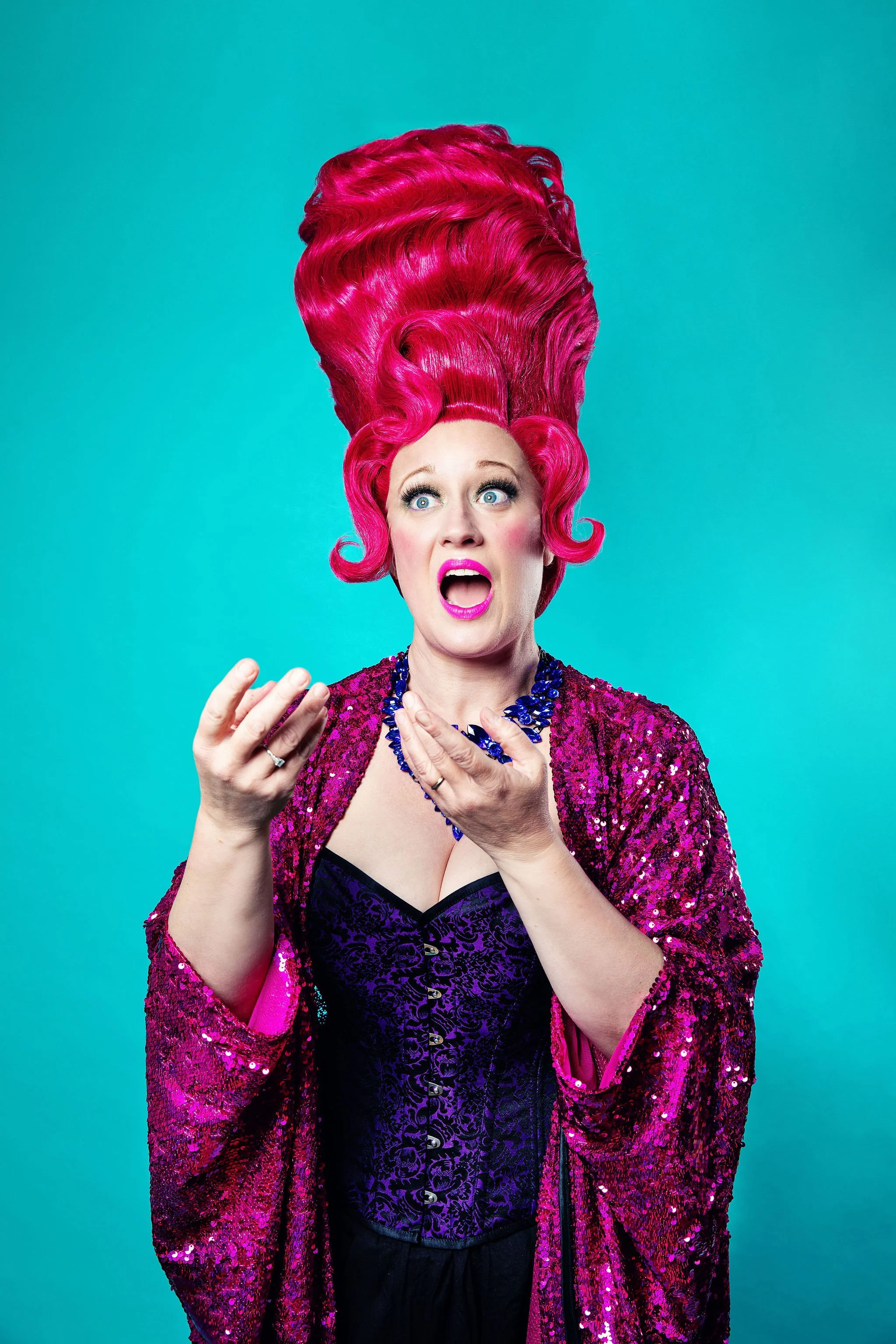 Madame Chandelier - Past Shows — Delea Shand