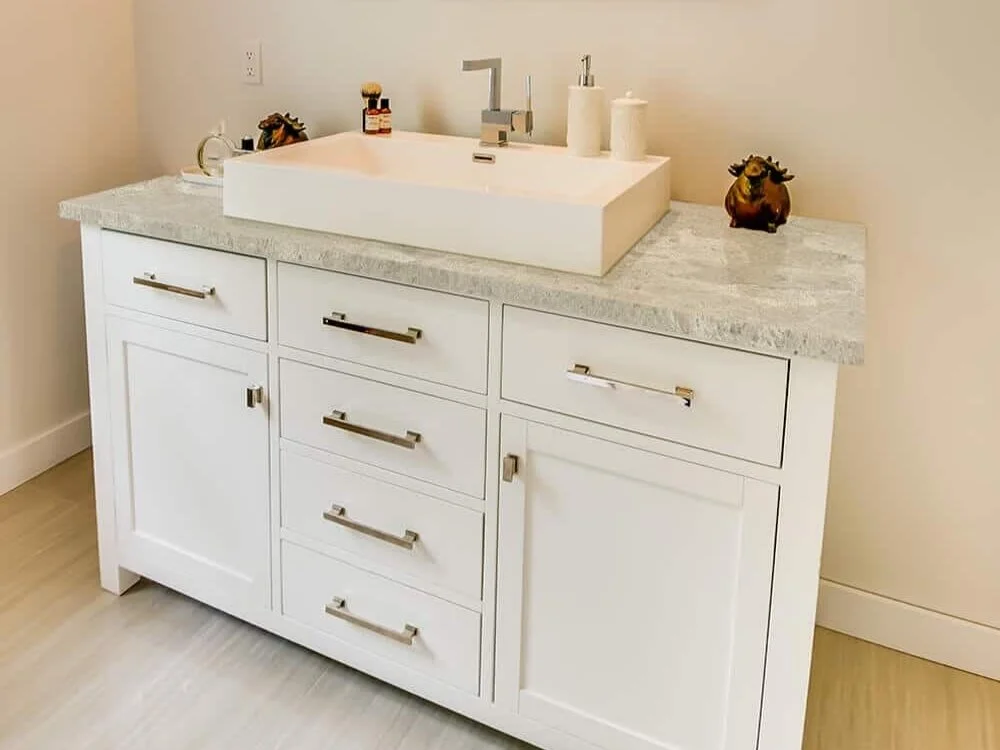 Comptoir de salle de bain | Quartz | Marbre | Granite au Sommet