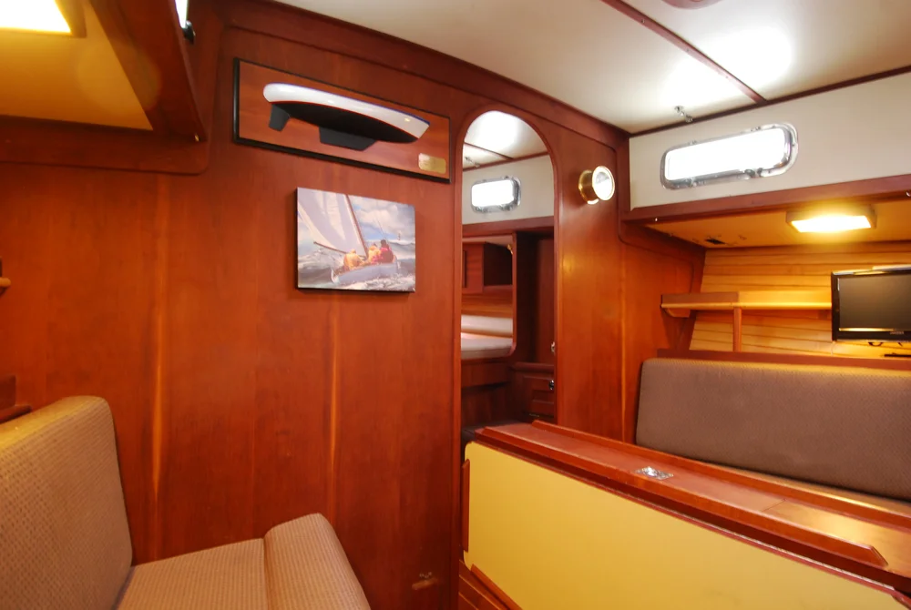 2006 Valiant 42 — Dave Townley Yachts