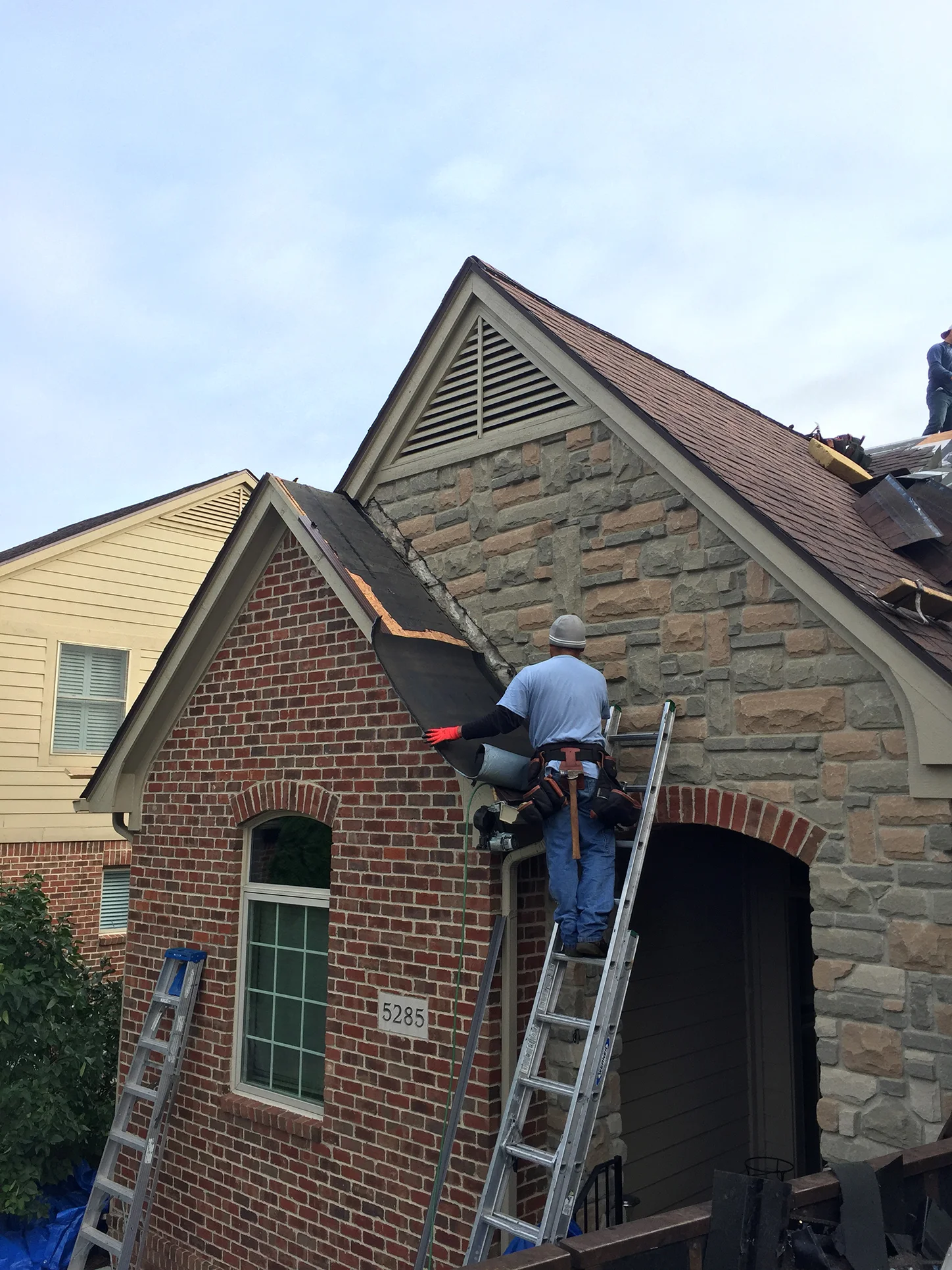 Beautiful Family Home Gets New Roof