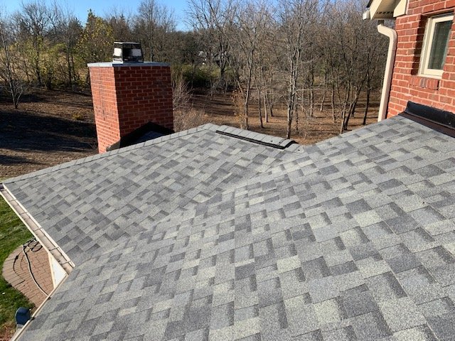 Owens Corning Duration Estate Gray on Brick Home | Ann Arbor, MI